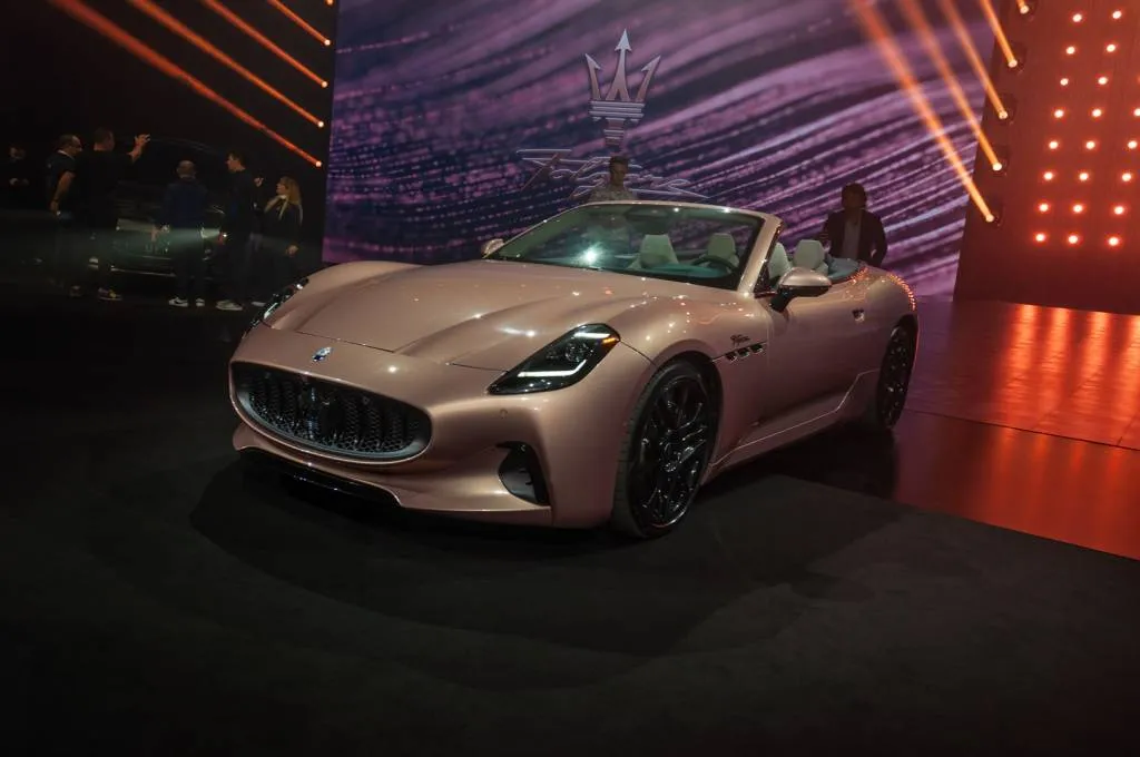 Maserati Grancabrio R8 Roadster Where Is Maserati Made? | Who Owns