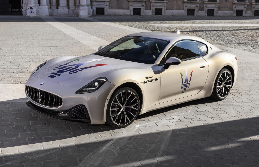 Maserati Granturismo Tapete Maserati GranTurismo Diamond Grey Matt