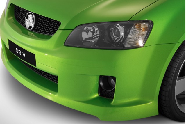 Holden shows off new VE Ute