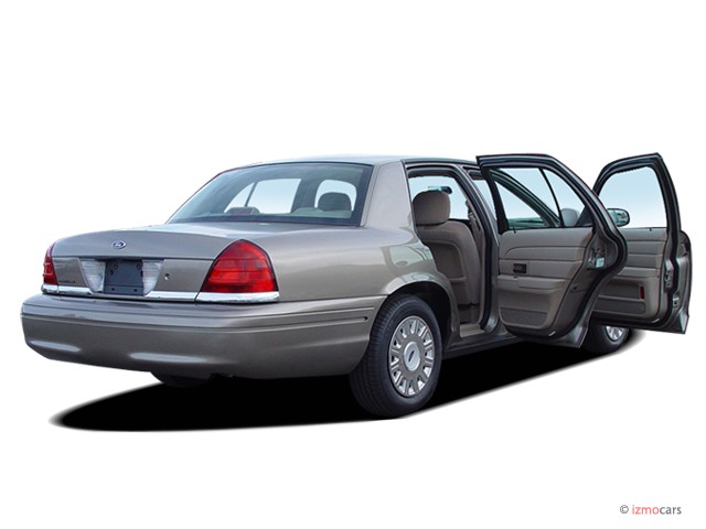 Image: 2007 Ford Crown Victoria 4-door Sedan Standard Open Doors, size ...