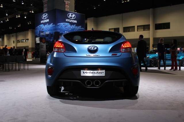 2016 Hyundai Veloster Rally Edition: Live At The 2015 Chicago Auto Show