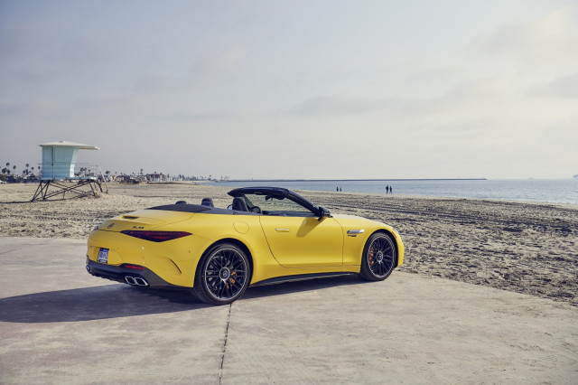 First drive review: 2022 Mercedes-Benz AMG SL sharpens its edge as it ...