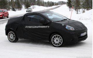 Spy Shots: Renault Confirms Twingo CC For 2010